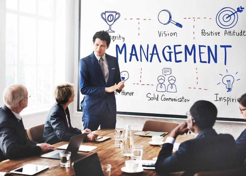 Se former pour maîtriser les fondamentaux du management face à la ...
