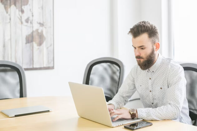 Comment faire le signe différent sur clavier
